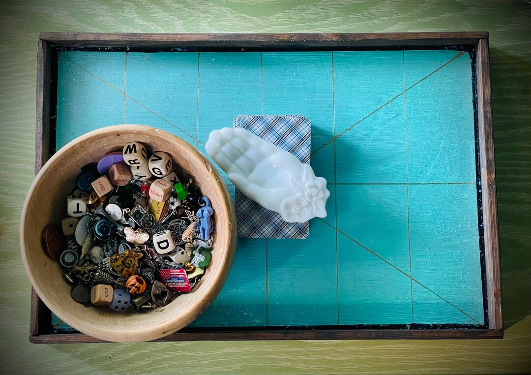 12 Month Charm-cast Reading With 1 Tarot Card Pull for the Energy of ...