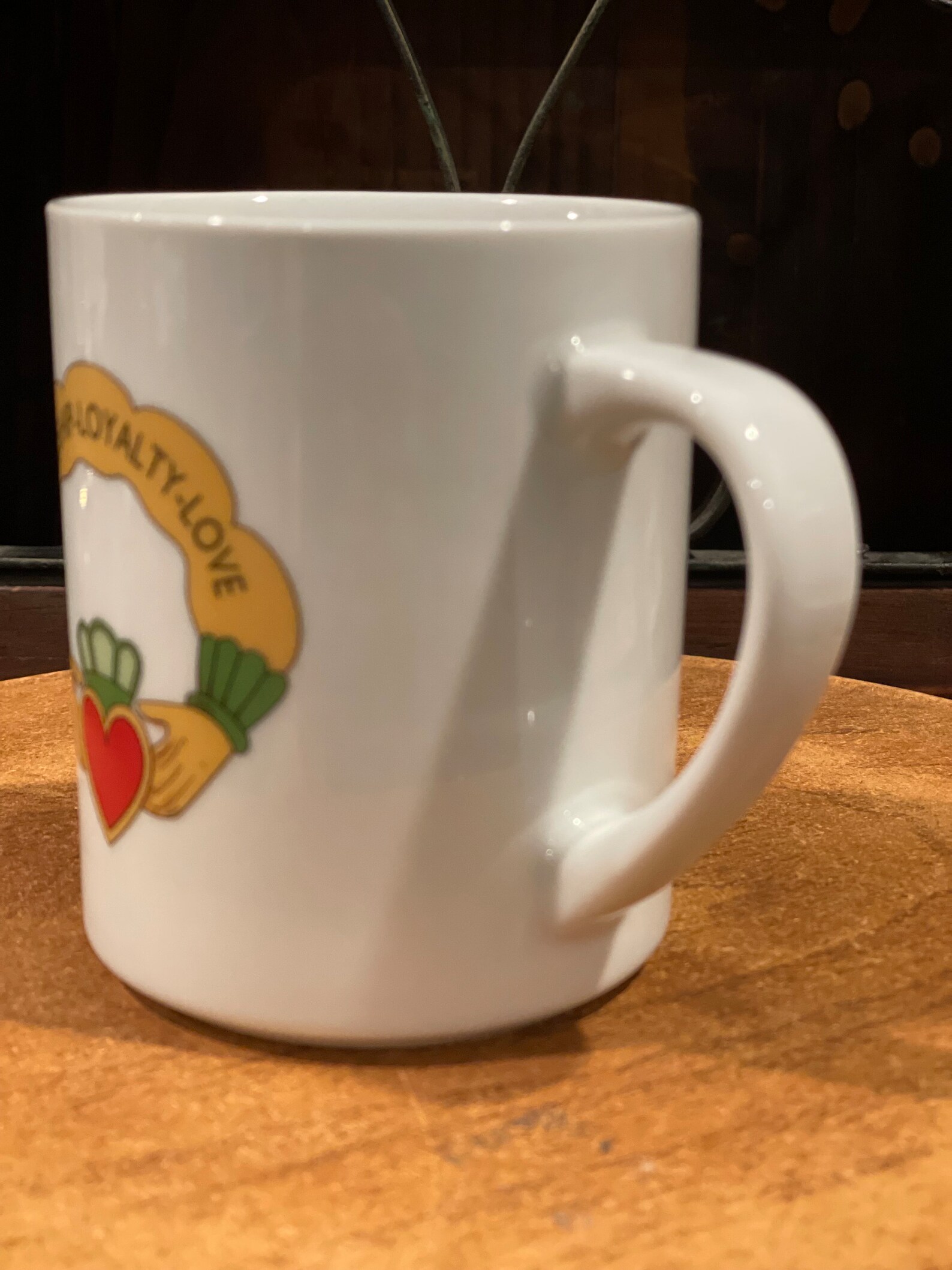 Vintage Claddagh Mug - Etsy