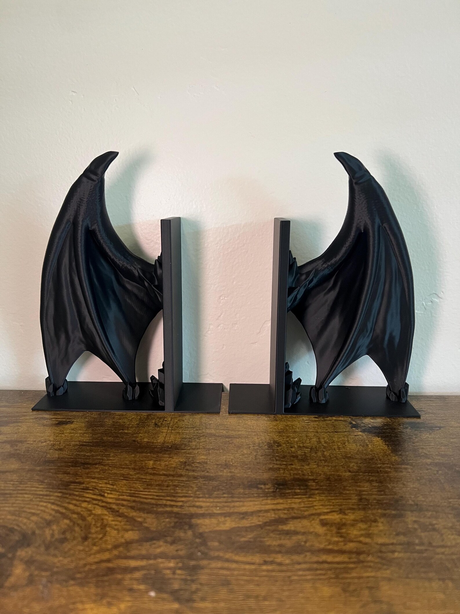 3D Printed Bat Wing Bookends | Gothic Bookshelf Decor - Etsy