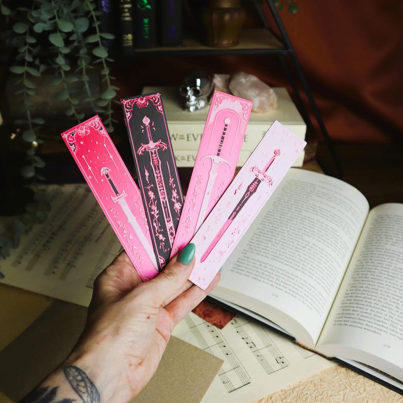 Romantasy Sword Bookmarks | Pink Fantasy Reader Gift Set - Etsy