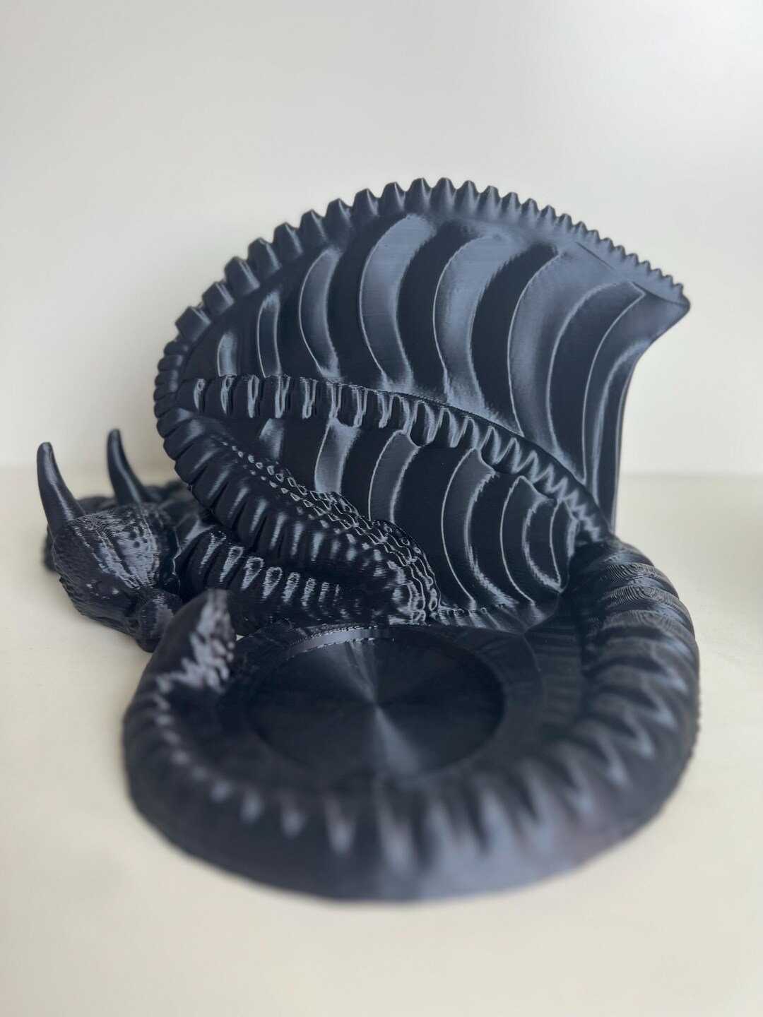 Dragon Book Holder Black 3D Printed Dragon Book Nook Fantasy Gift ...