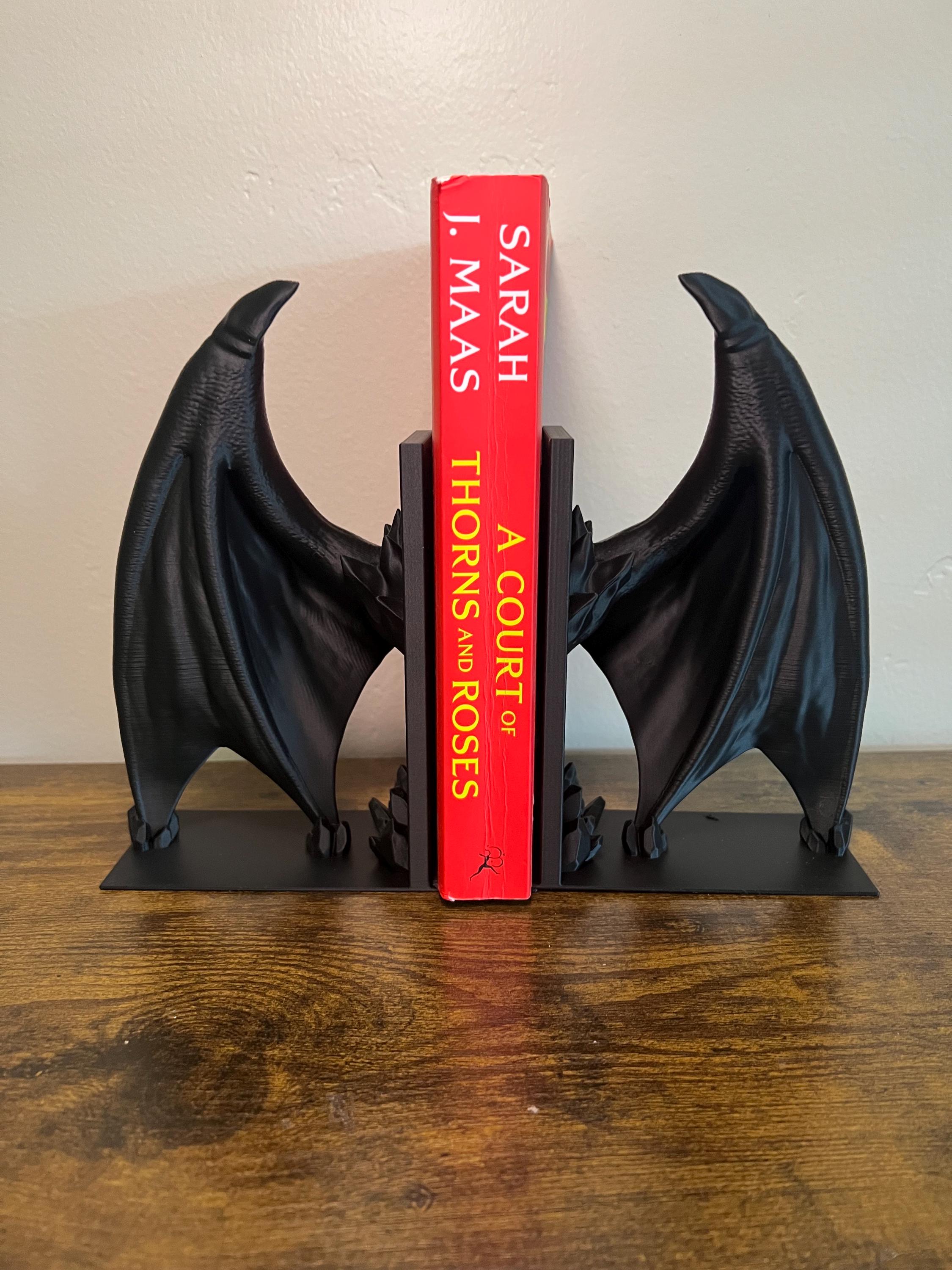 3D Printed Bat Wing Bookends | Gothic Bookshelf Decor - Etsy