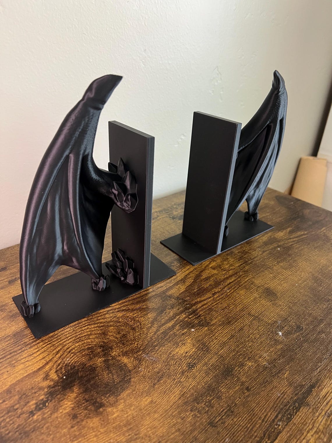 3D Printed Bat Wing Bookends | Gothic Bookshelf Decor - Etsy