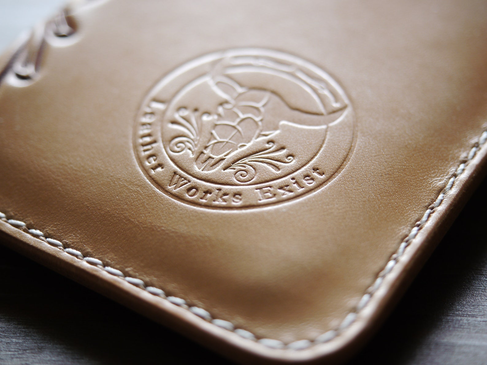 Western Holster-type Phone Holder, Leather Carving,made in Japan ...