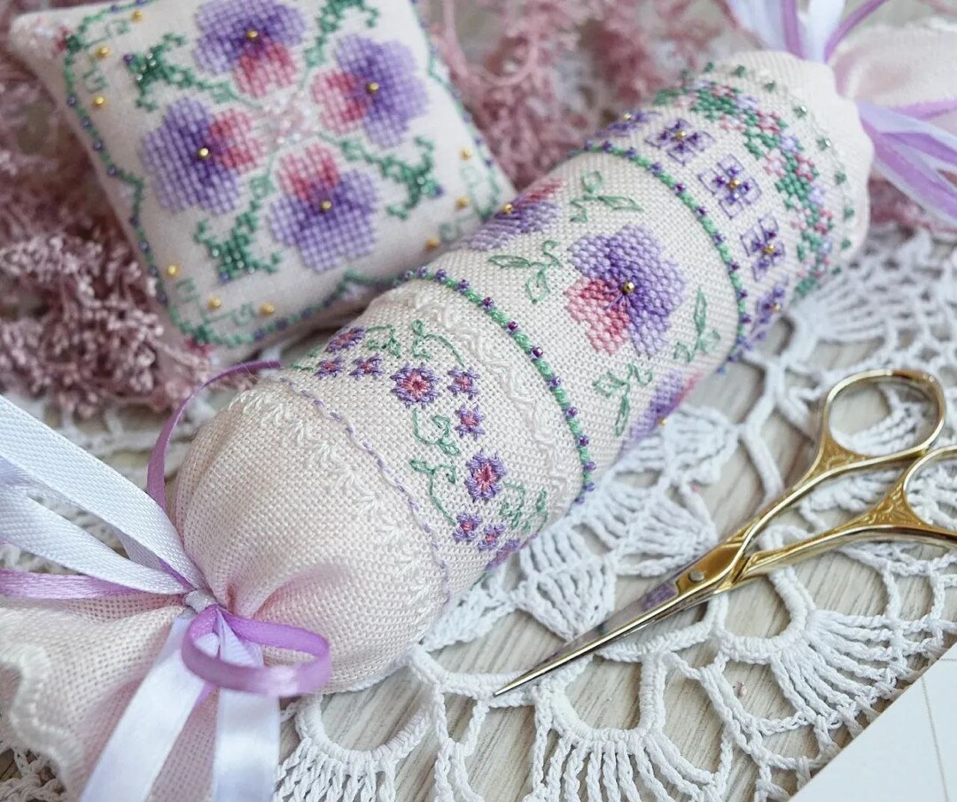 Tender Violets Needle Roll Cross Stitch PDF Pattern Digital Pattern - Etsy