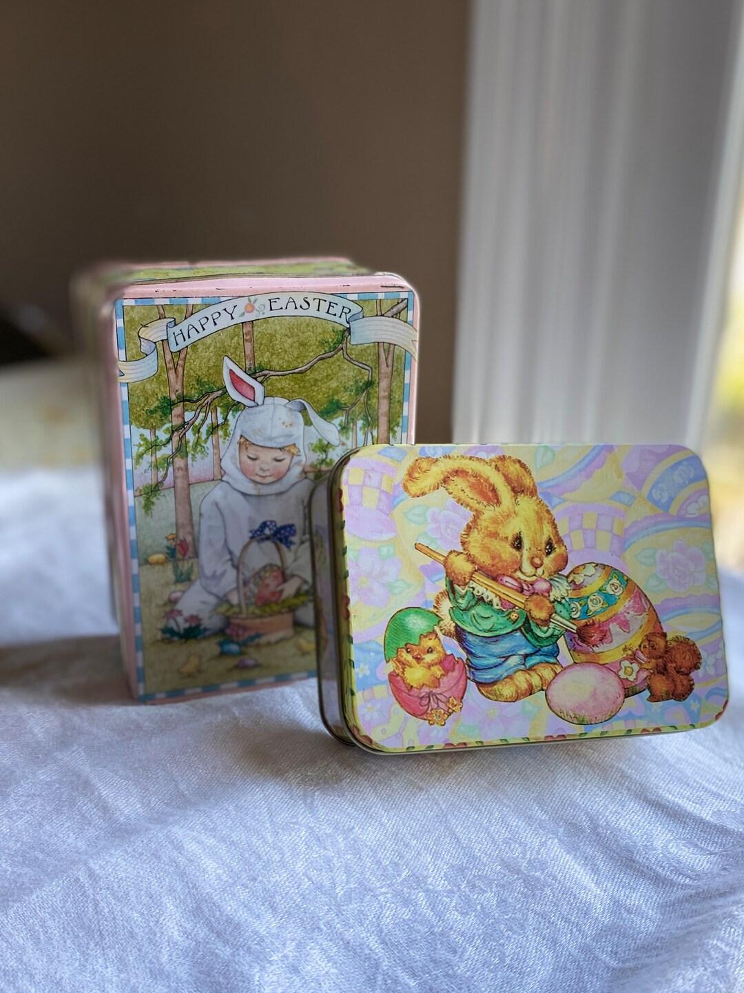 Vintage Easter Tins. Small Mary Engelbreit Metal Tin. Easter Table ...
