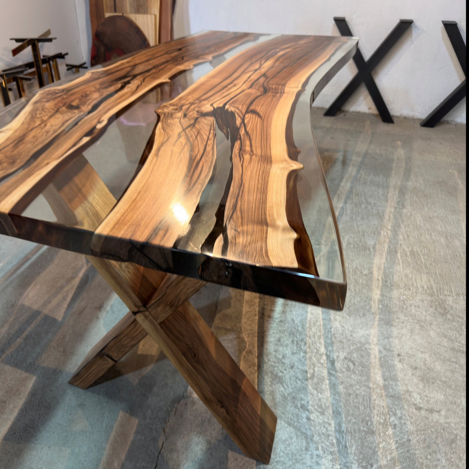 Custom Resin Table Made of Walnut, Transparent Epoxy Table, Modern ...