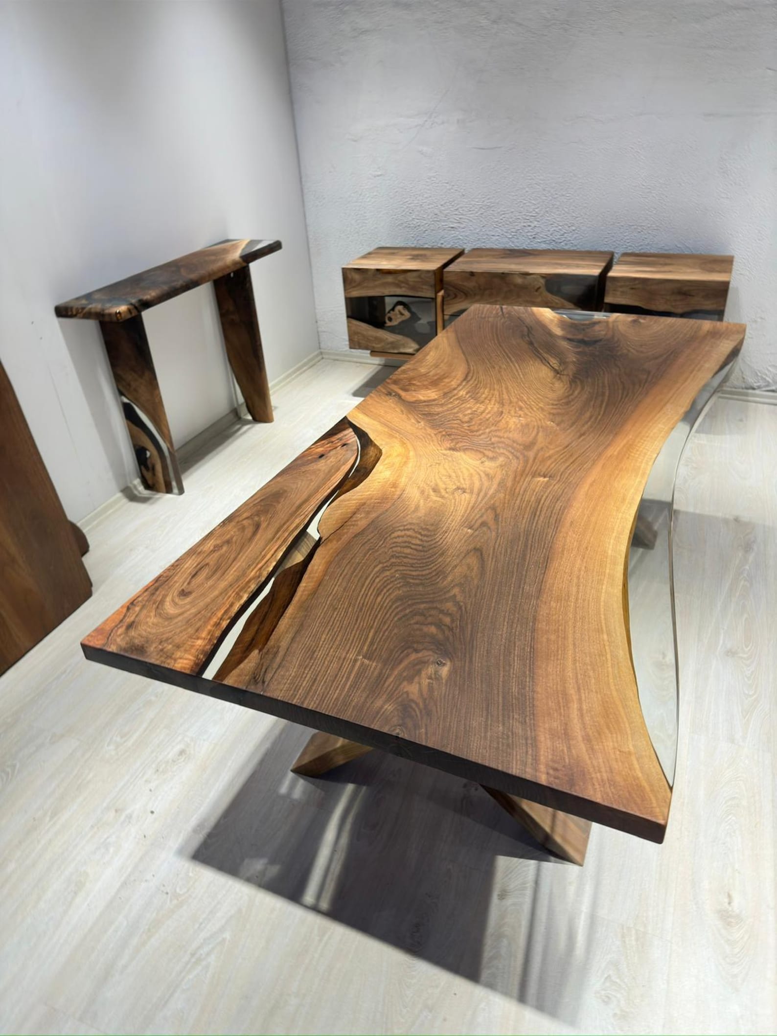 Special One Piece Walnut Epoxy Resin Dining Table - Etsy