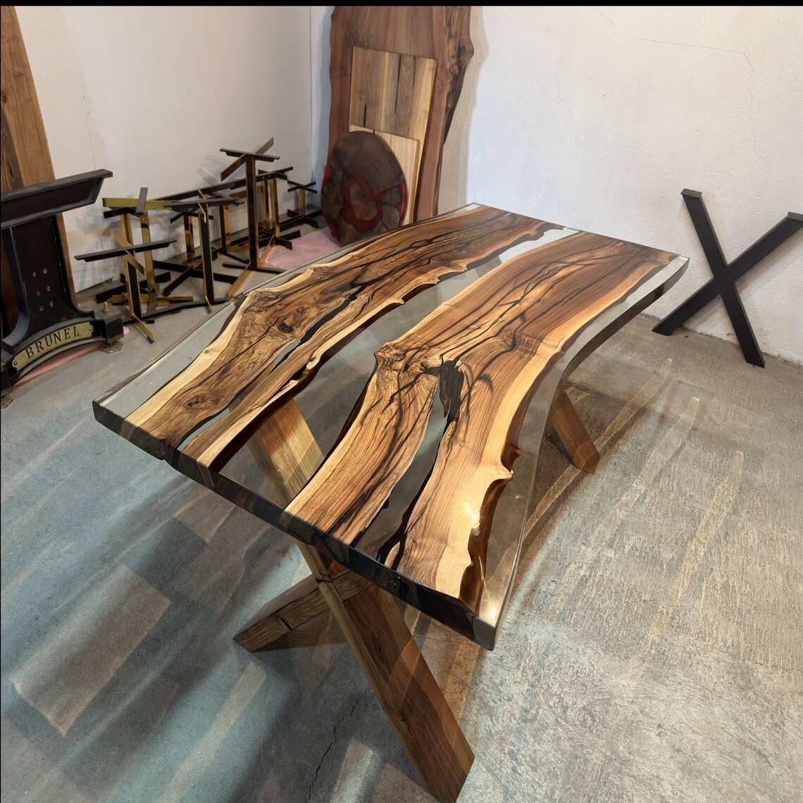 Custom Resin Table Made of Walnut, Transparent Epoxy Table, Modern ...