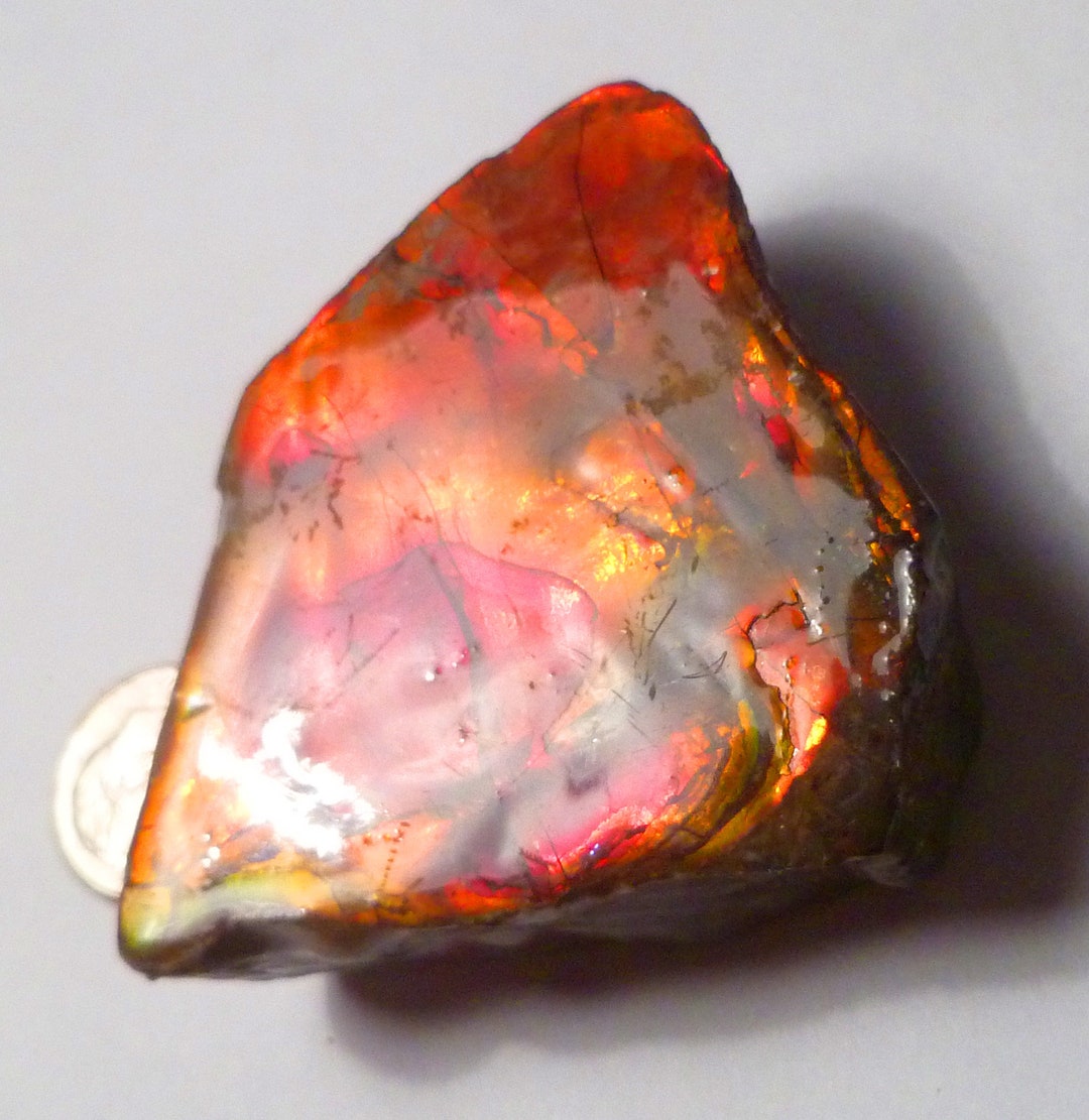 Red Color Change to Green AMMOLITE Gemstone Specimen Rough 53x49mm ...