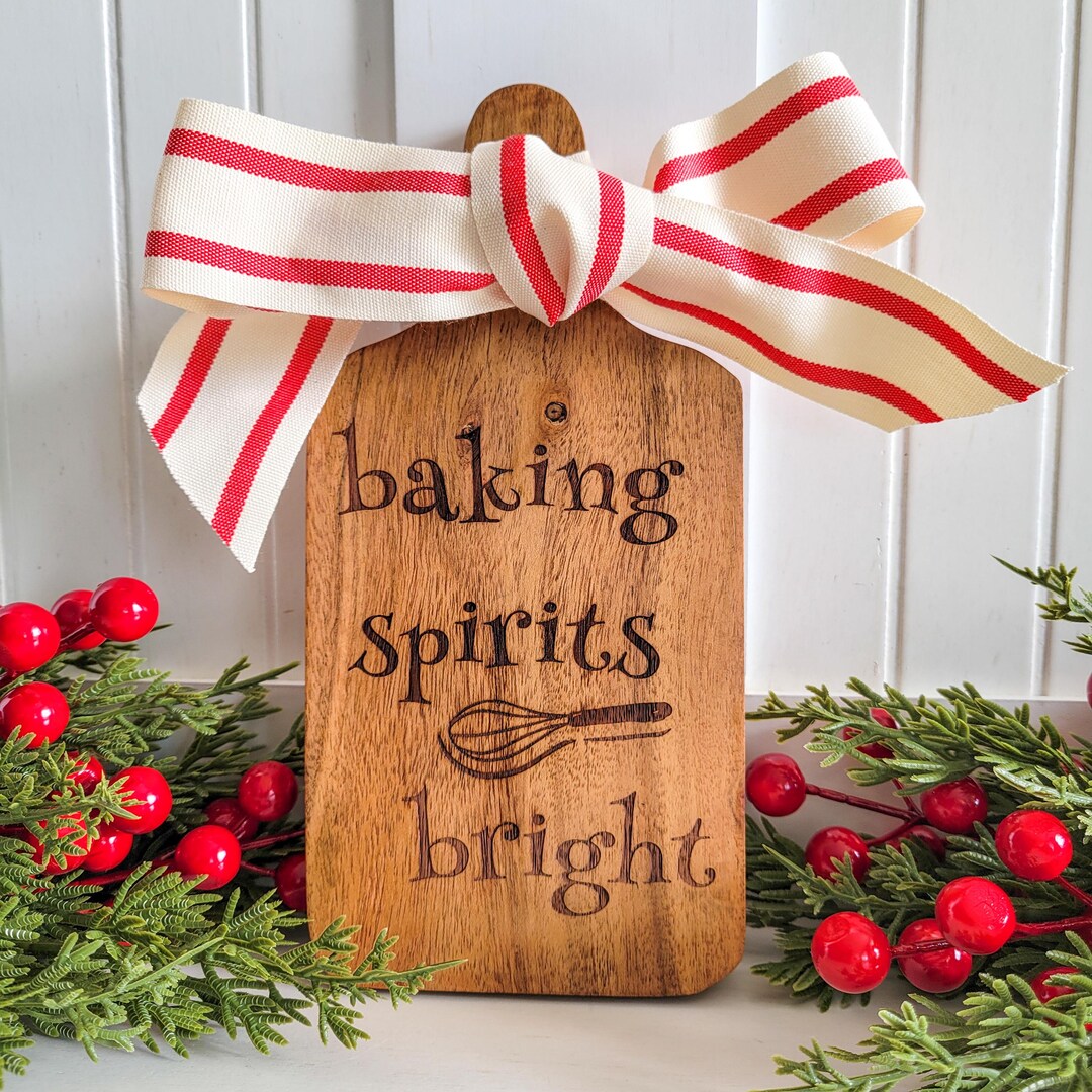 Engraved Acacia Wood Christmas Cutting Board, Holiday Decor (8x4 Inches ...