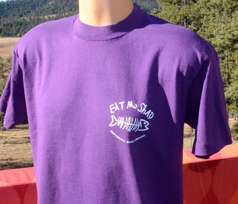 Vintage 90s T-shirt SHAD FESTIVAL Fish Grifton North Carolina - Etsy