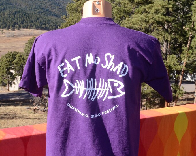 Vintage 90s T-shirt SHAD FESTIVAL Fish Grifton North Carolina Large ...