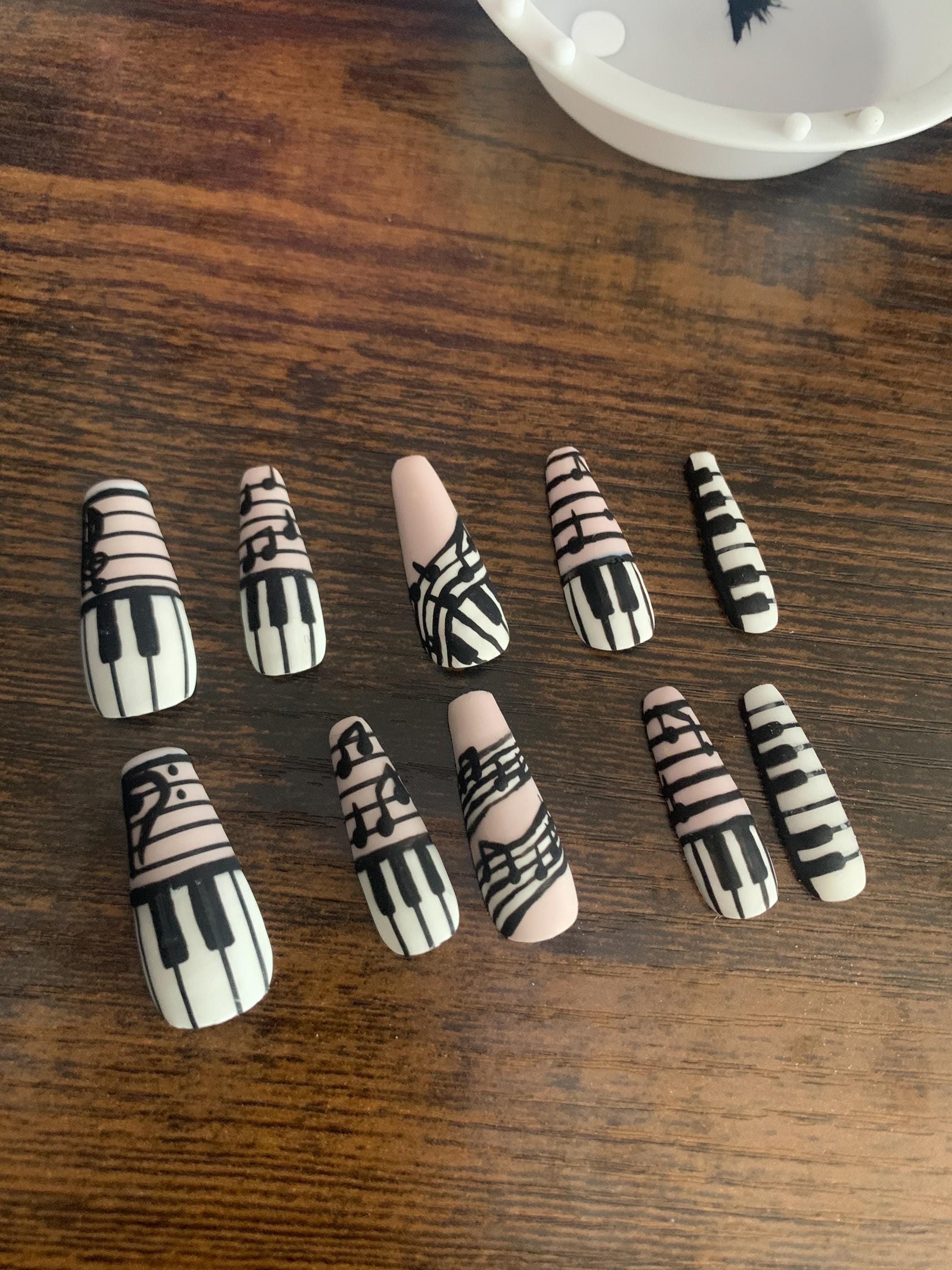 Piano & Music Notes Gel Nails - Etsy