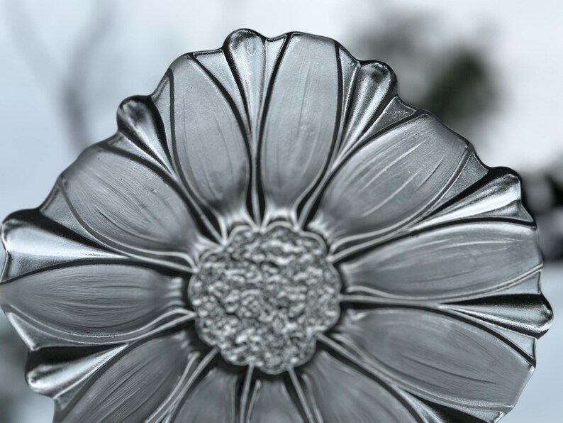 Art Glass Flower Shaped Translucent Bowl Decorative Storage Dish Unique ...