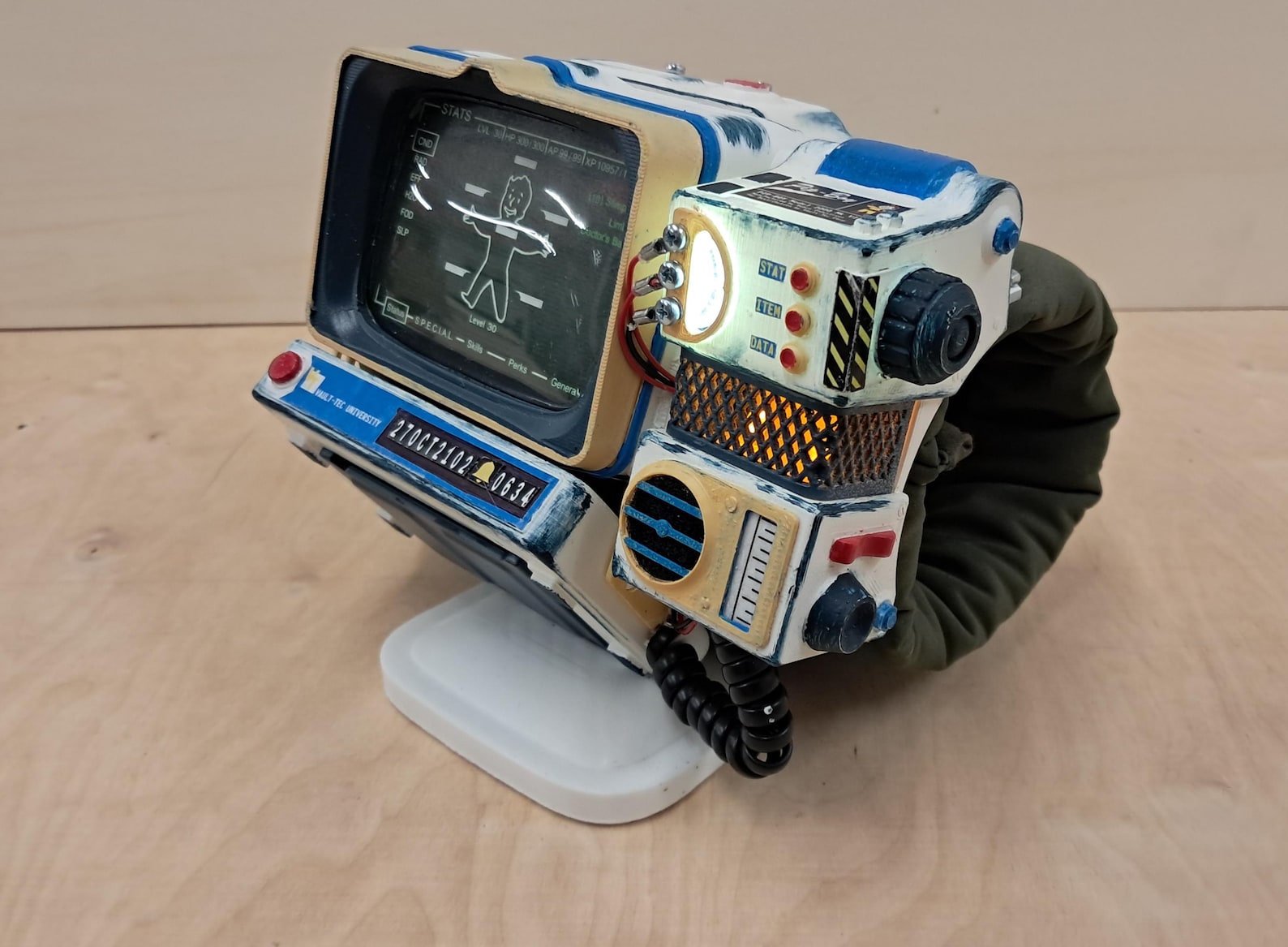 Fallout Pip-boy 2000 Inspired Raw Kit, With Channels for Electronics ...