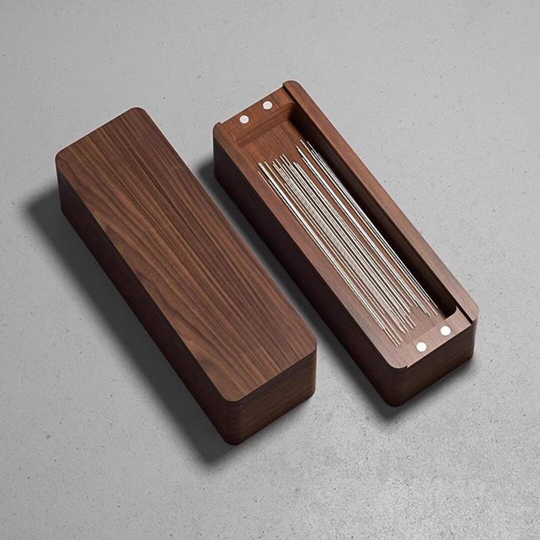 Pet Qila Cat Whisker Storage Box, Collection of Cat Whisker Solid ...