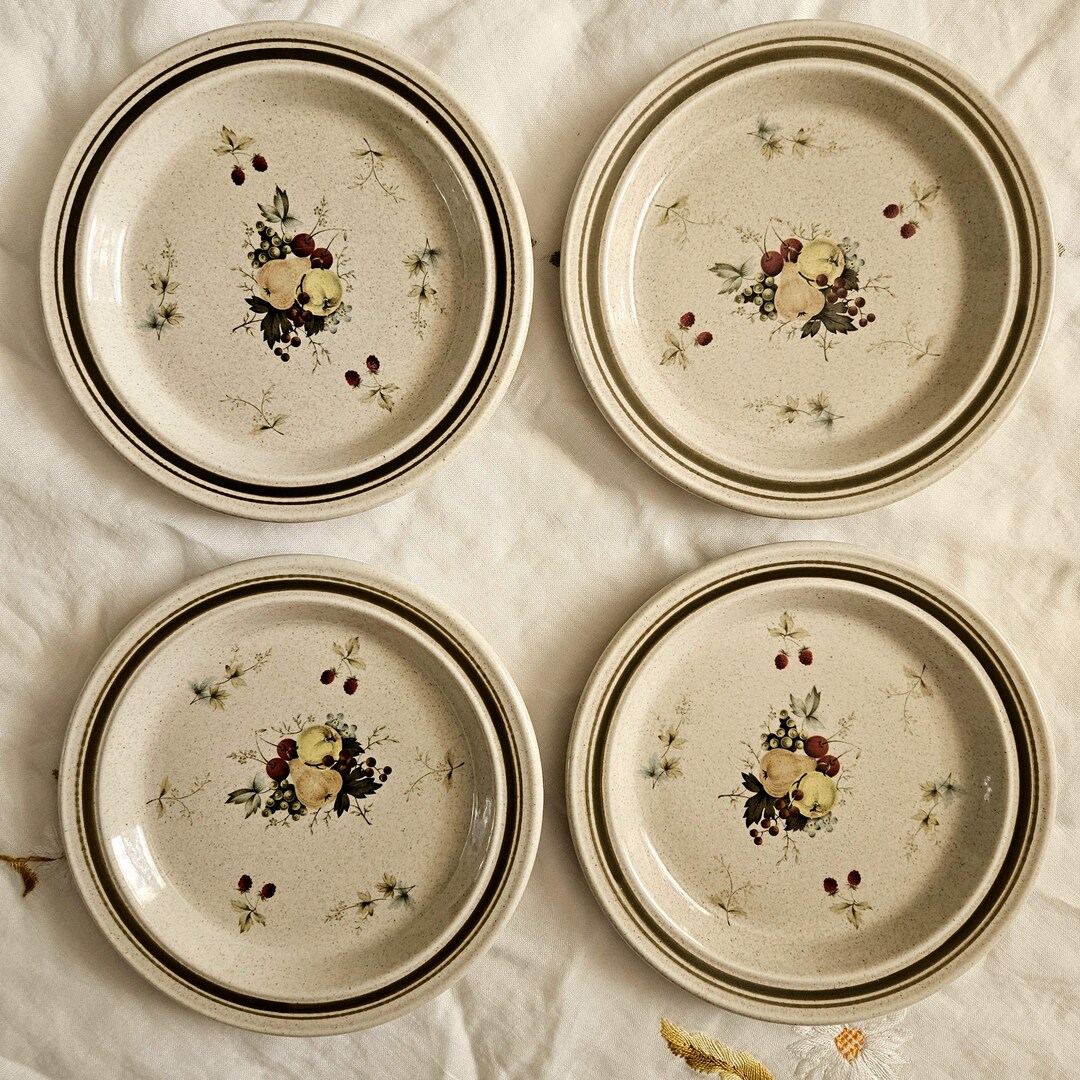 Royal Doulton Cornwall Bread Plates: Lambeth Stoneware Set of 4 - Etsy