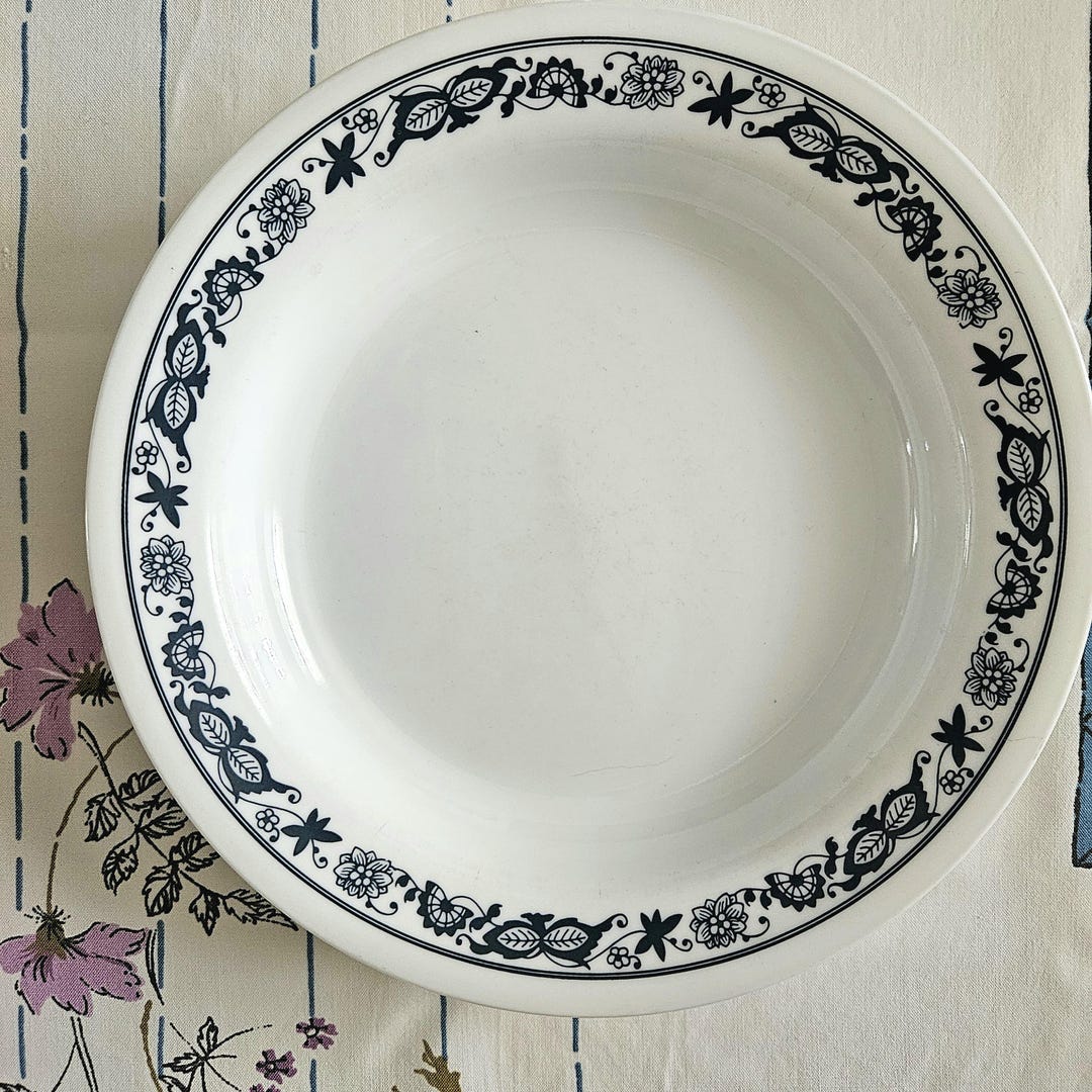 Vintage Corelle Old Town Blue Rim Soup/pasta Bowls. Set of 4. - Etsy