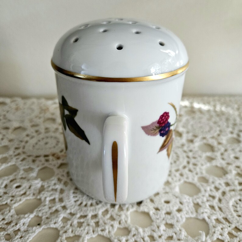 Royal Worcester Evesham Gold 5" Porcelain Sugar Shaker Fruit Design ...