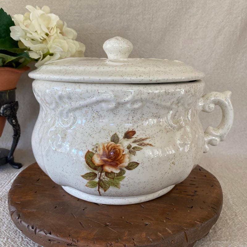 English Chamber Pot - Etsy