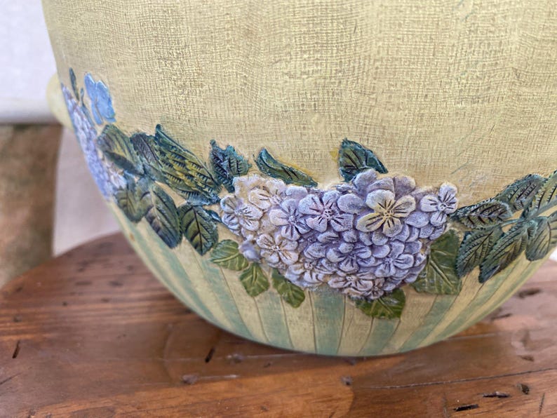 Vintage 1990's Bob's Pottery Elizabeth King Brownd Ceramic Hydrangea ...