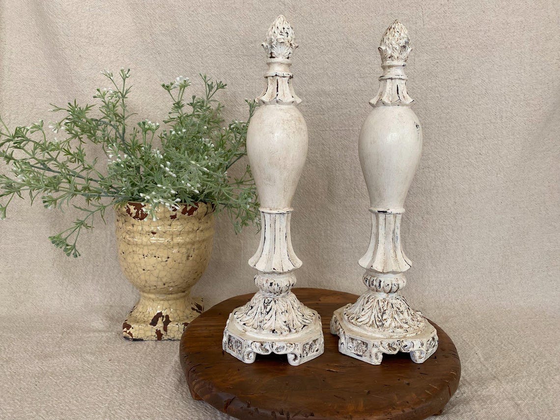 Pair of Upcycled Leaf & Nut Finial Decor - Etsy