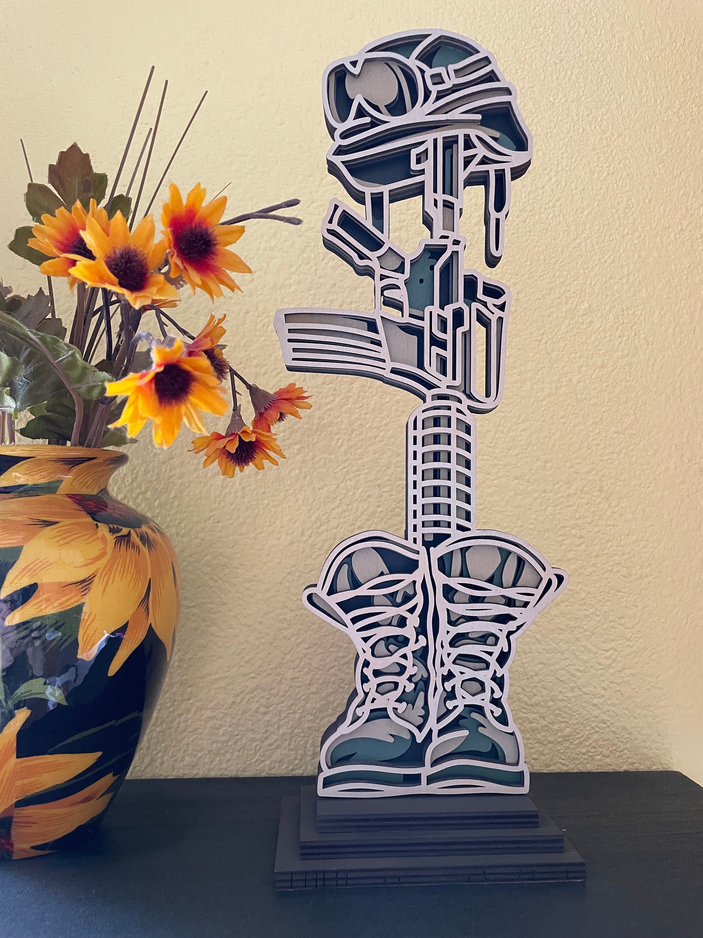 Fallen Soldier Tribute Statue. Place on Shelf Next to a Picture of Your ...