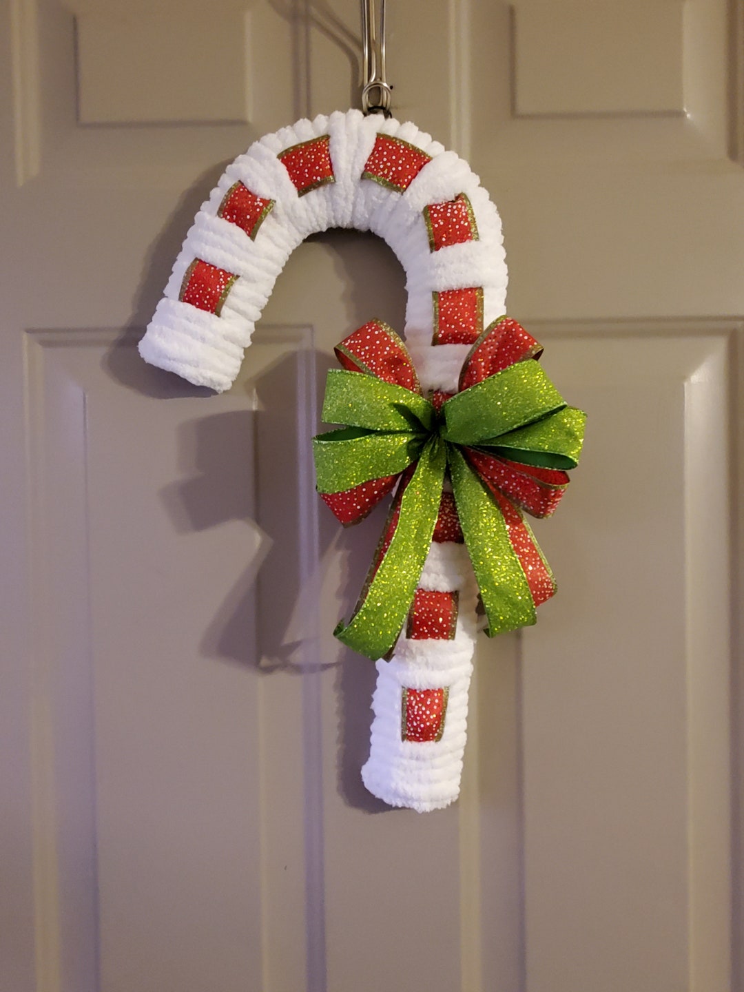 Candy Cane Christmas Wreaths - Etsy