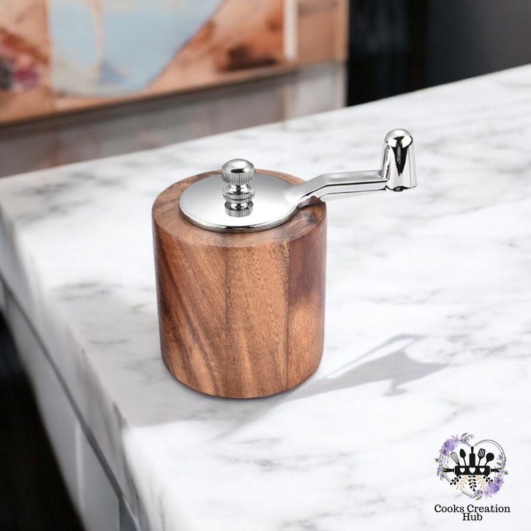 Pepper and Salt Mill, Kitchen Utensils, Solid Wood Pepper Mill With ...