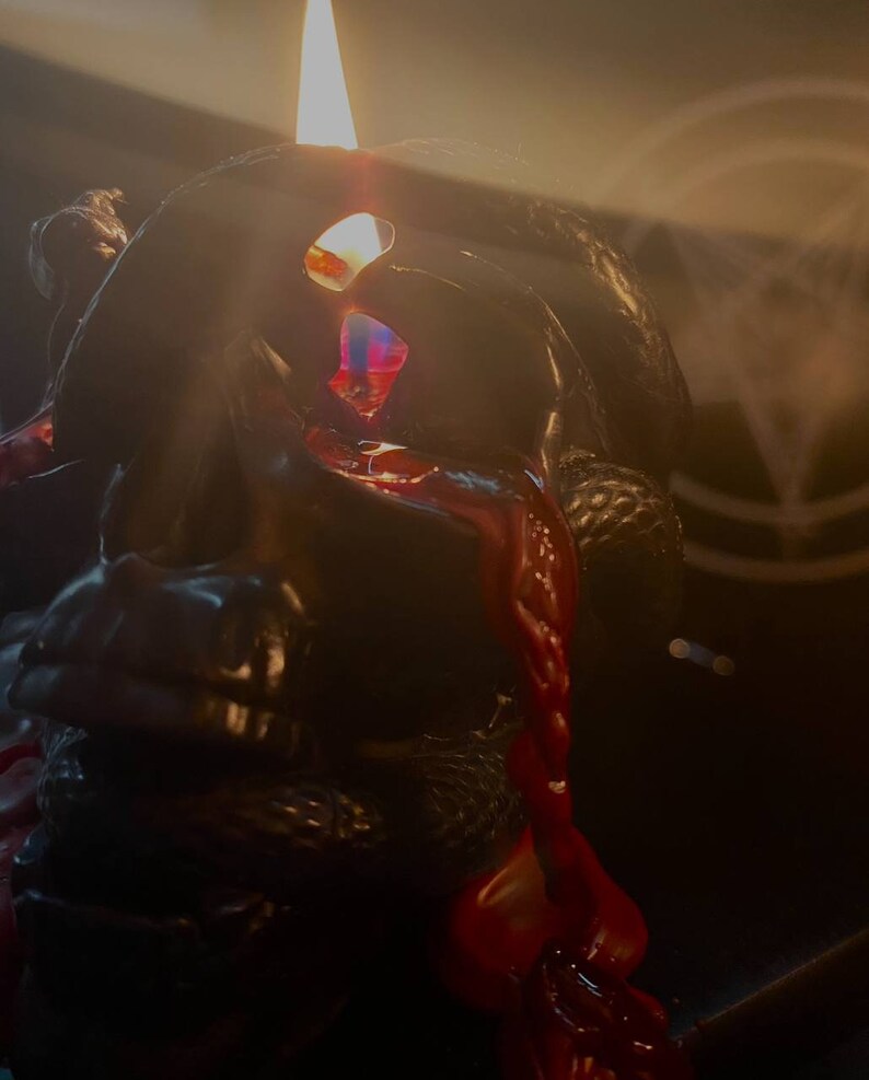 Ritual Candle Vampire Tears Scull Black Candle Witchcraft Supplies ...