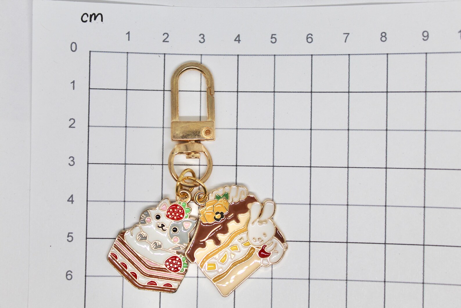 Cute Fruit Cake Dessert Keychains Kawaii Accessory for Keys and Lanyard ...