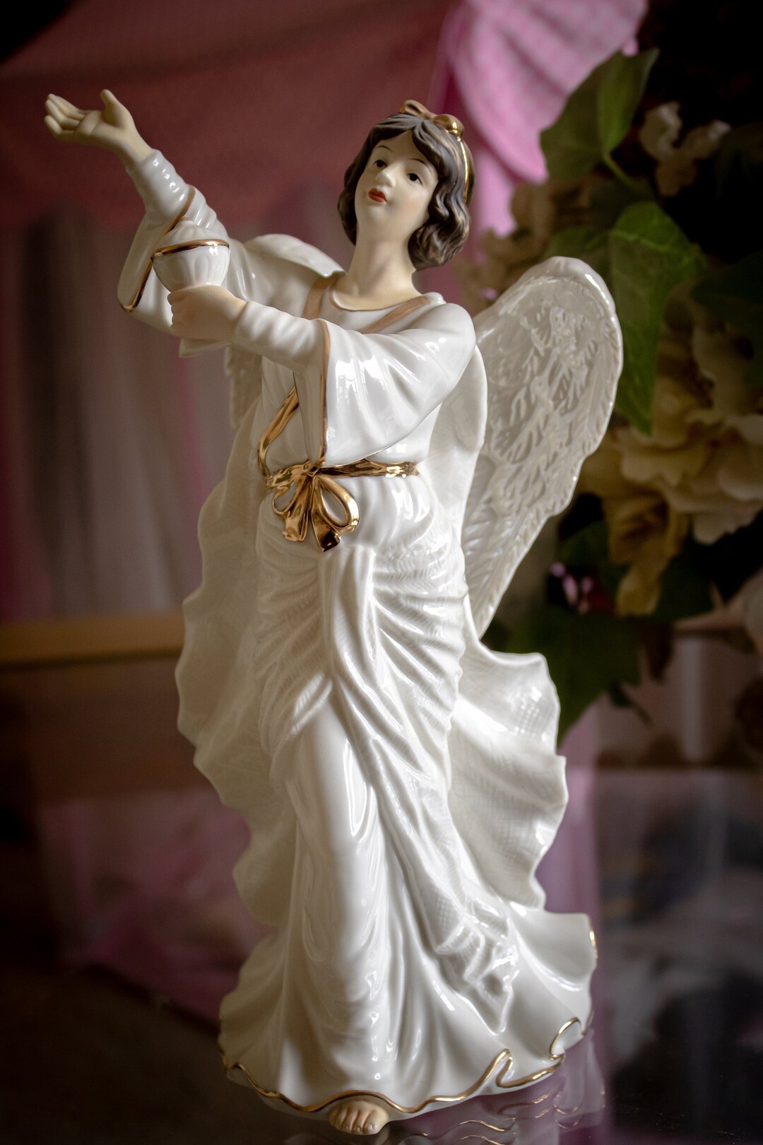 Vintage O'well Members Mark 11 Angel Porcelain Figurine Iridescent ...