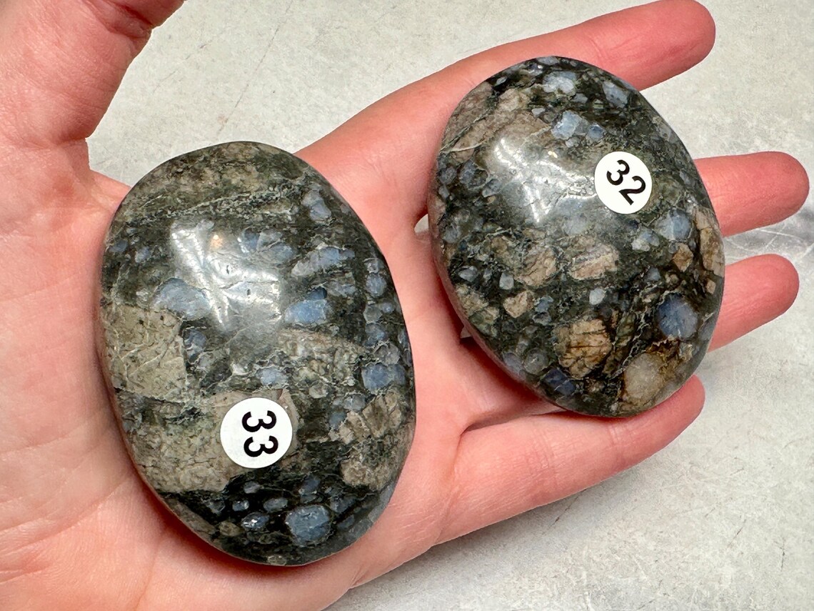 Blue Que Sera (llanite) Palm (natural Crystal) - Etsy
