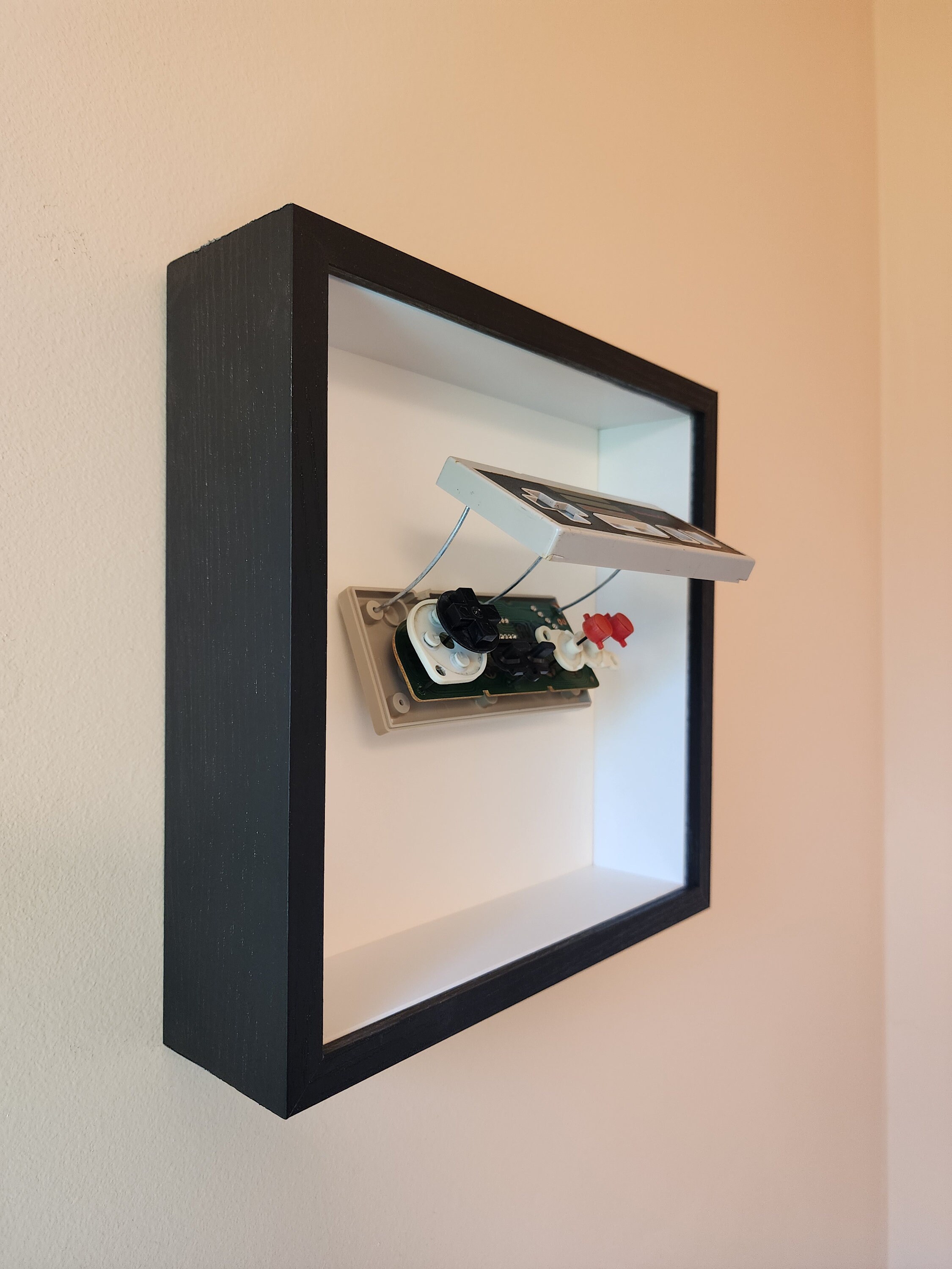 Exploded View Nintendo NES Controller With Frame, Disassemble Art ...