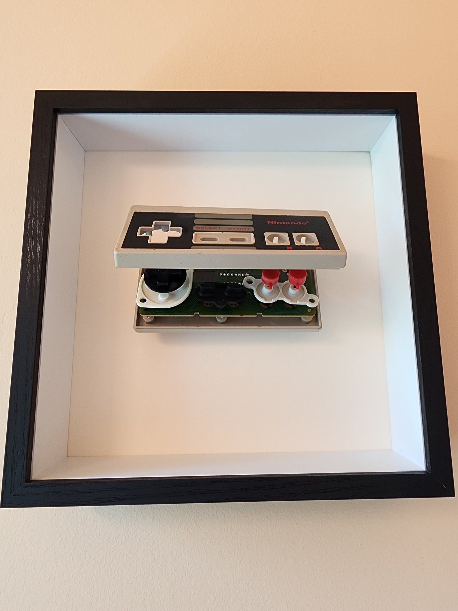 Exploded View Nintendo NES Controller With Frame, Disassemble Art ...