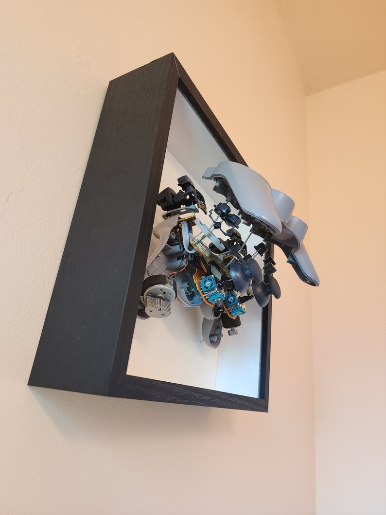 Exploded View Playstation 2 Controller With Frame, Disassemble Art ...