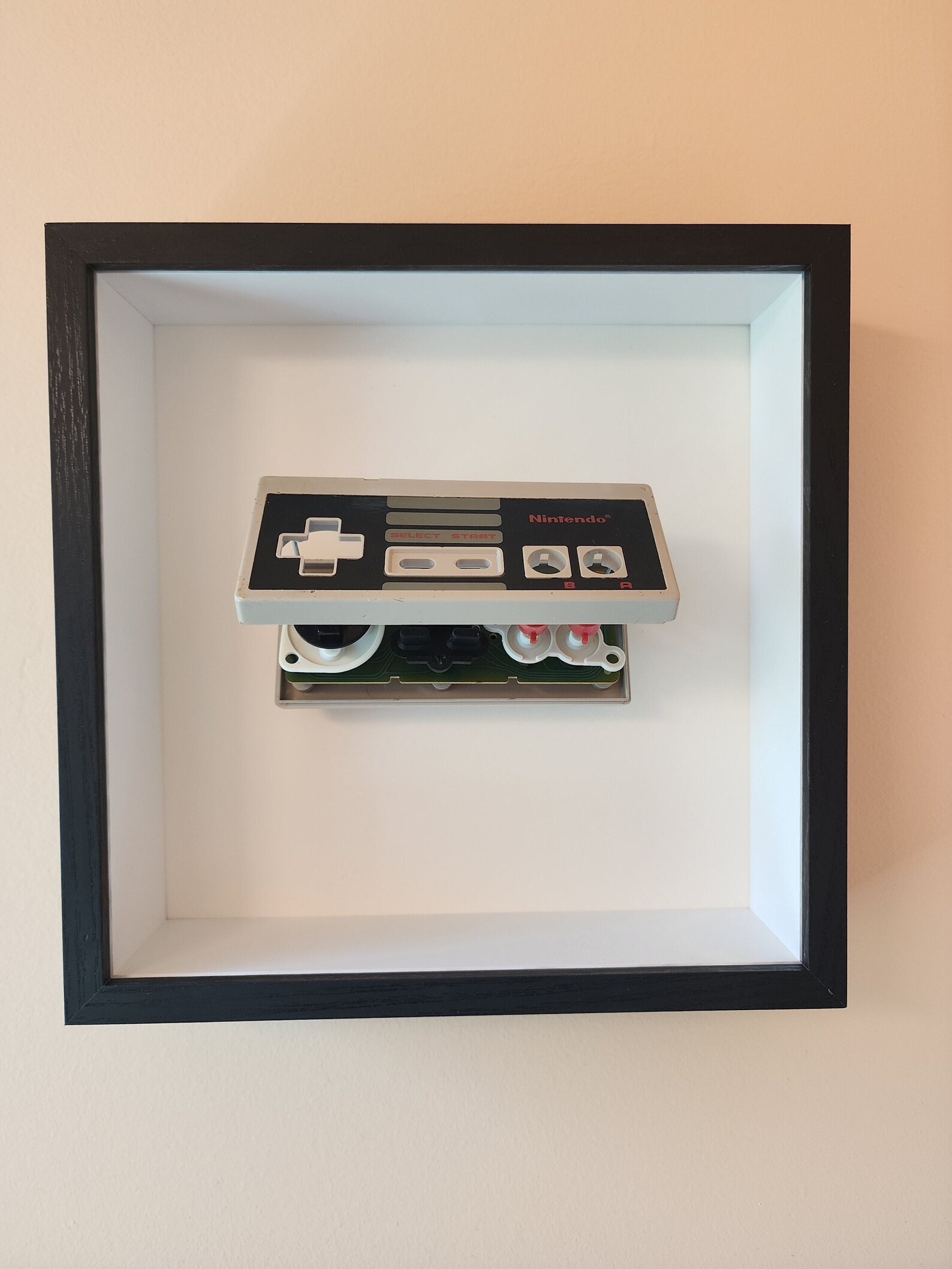 Exploded View Nintendo NES Controller With Frame, Disassemble Art, Controller Frame Wall Art ...