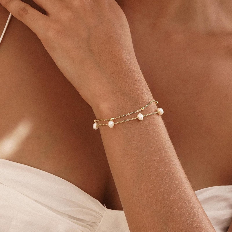 Dainty 6 Pearl Bracelet - Etsy
