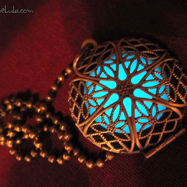 Glow in the Dark Locket - Etsy