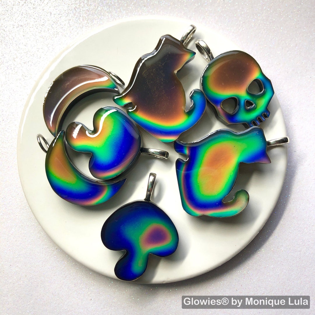 Color Changing Mood Pendants - Etsy