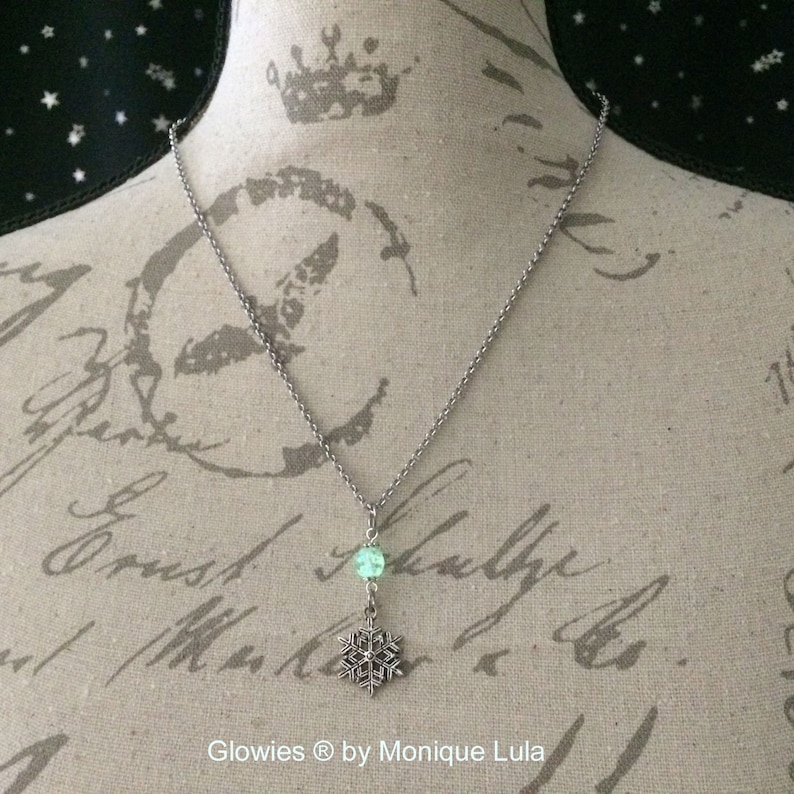 Frozen Snowflake Fairy Orb Glowing Charm Necklace - Etsy