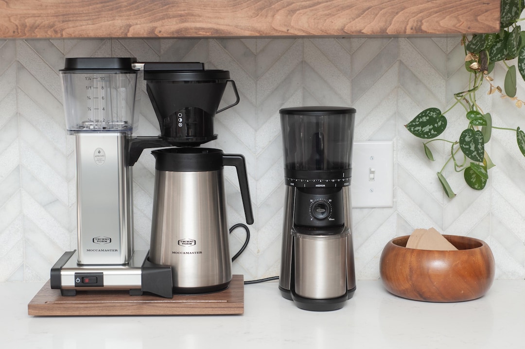 Solid Wood Rolling Coffee Maker Stand – Fits Moccamaster Brewers and ...