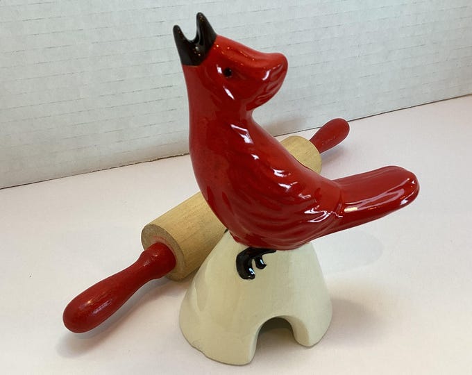 Pie Bird, Red Cardinal With Black Markings, No Chips or Flaws, White ...
