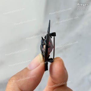 Love and Deepspace Sylus Crow Pin, Sylus Jewelry 秦徹 戀與深空 シン 진운 - Etsy