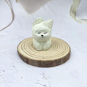 Hand-carved Mini Wooden Puppy Figurine for Desktop Decor Gifts, Cute ...