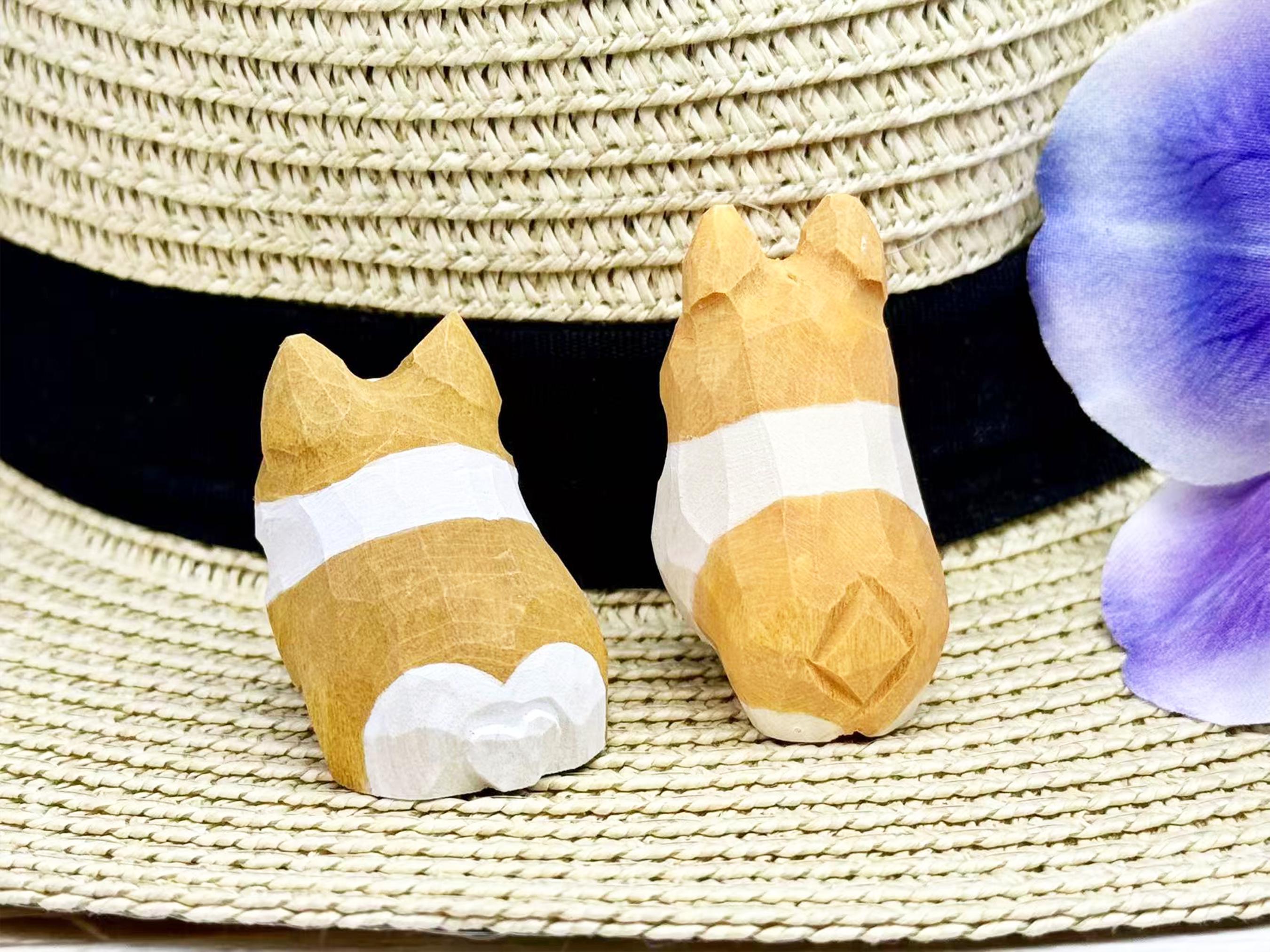 Hand-carved Wooden Corgi Figurine for Desktop Decor, Handmade Adorable ...