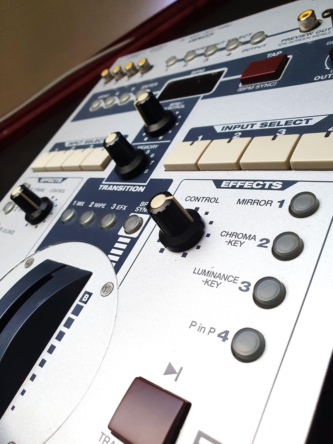 Roland Edirol V4 Analog Video Mixer - Etsy