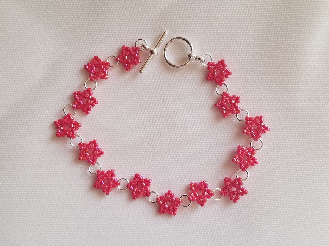 Red Beaded Star Bracelet - Etsy