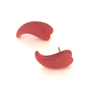 Red Moonglow Swish Heart Stud Earrings - Etsy